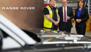 UK Economy Bounces Back in November, Boosted by JLR Recovery