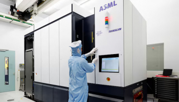 ASML Shares Touch 1,000 Euro Mark amid Optimism over Customer TSMC